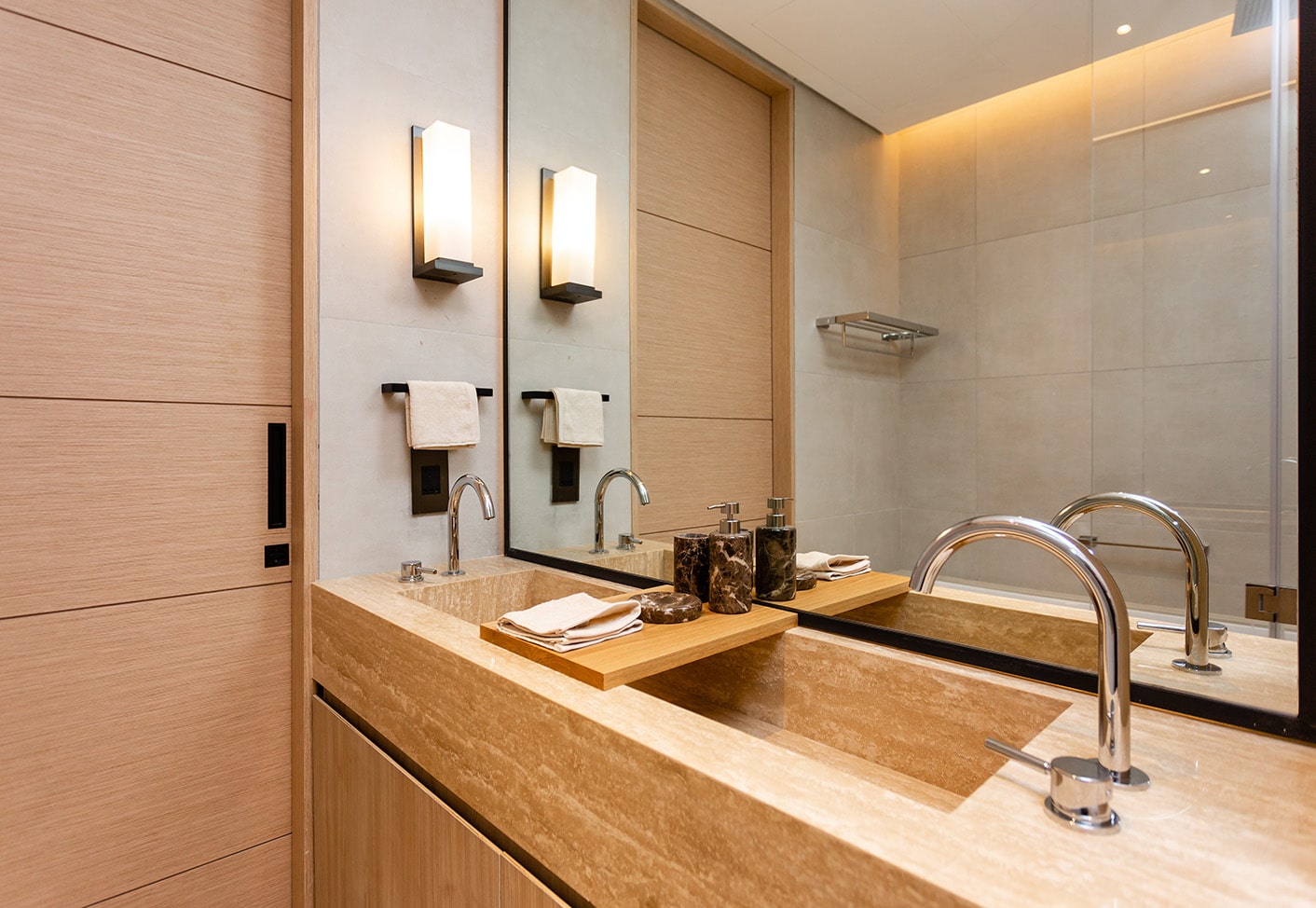 The Address Beach Resort Apartment, JBR - Finasi Dubai