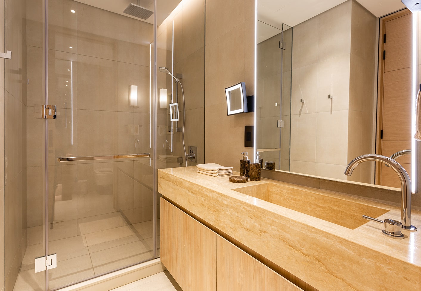 The Address Beach Resort Apartment, JBR - Finasi Dubai